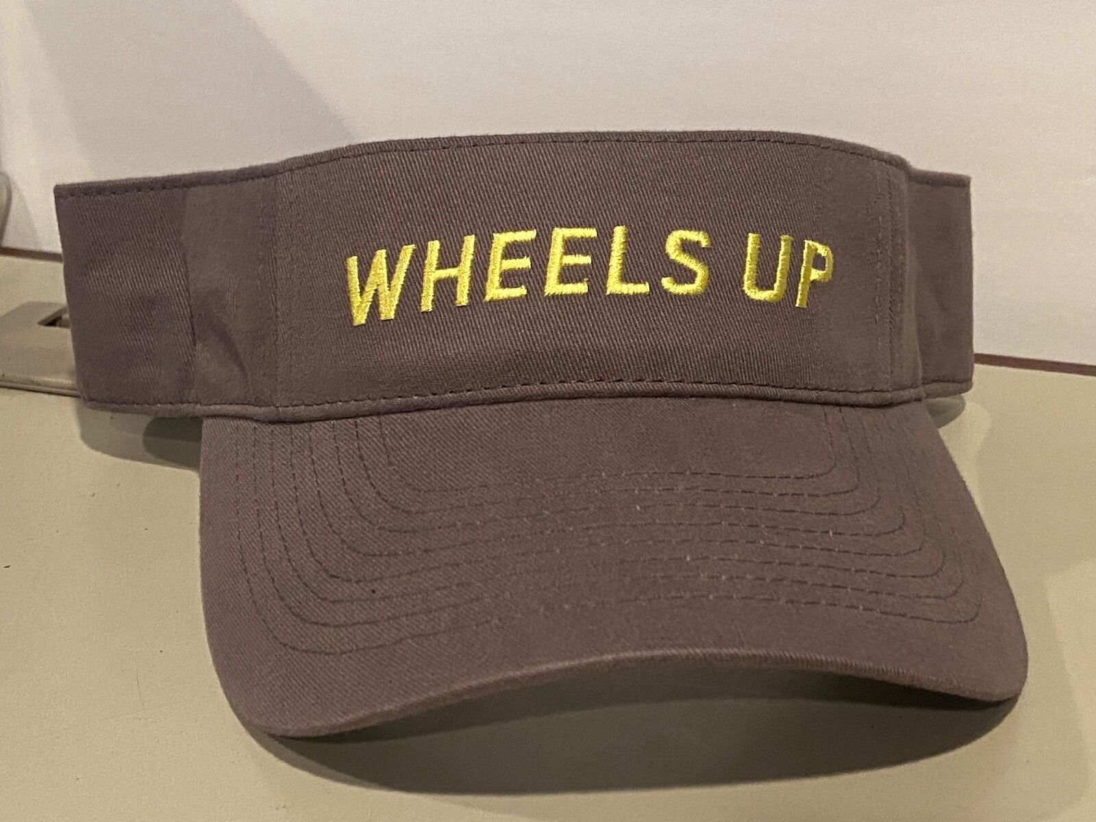 Wheels Up 8760 UP Netjets Private Jet Fleet Aircraft Golf Summer VISOR ...