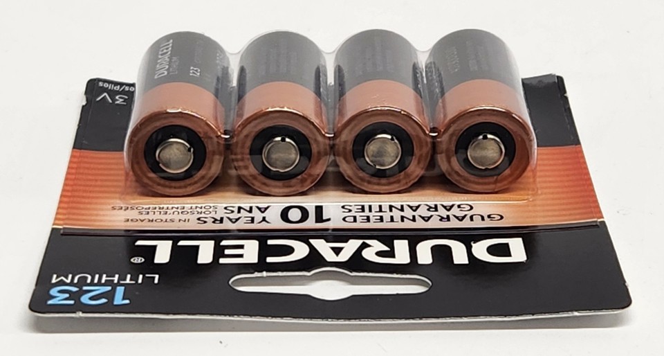 Duracell 123 Specialty High-Power Lithium Batteries (4 Pack) Exp Mar ...