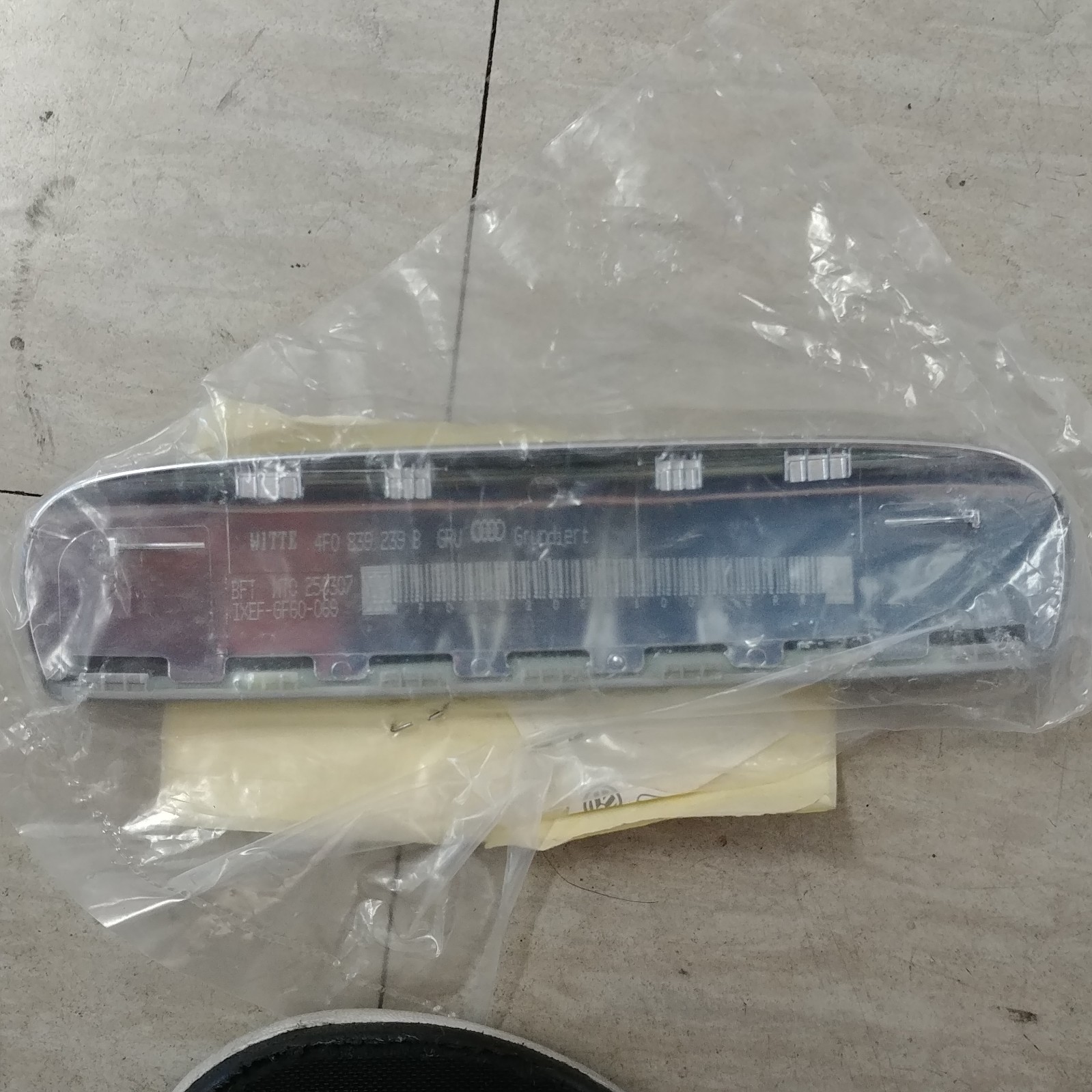 AUDI OEM A3/S3(09-13) A6/S6(C6 05-11) Rear Door Trim Plate 4F0839239 B ...