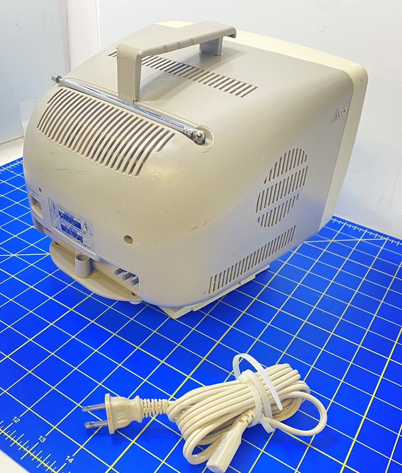 Vintage GE Spacemaker AM/FM Radio With TV With Swivel 07GP001 Used ...