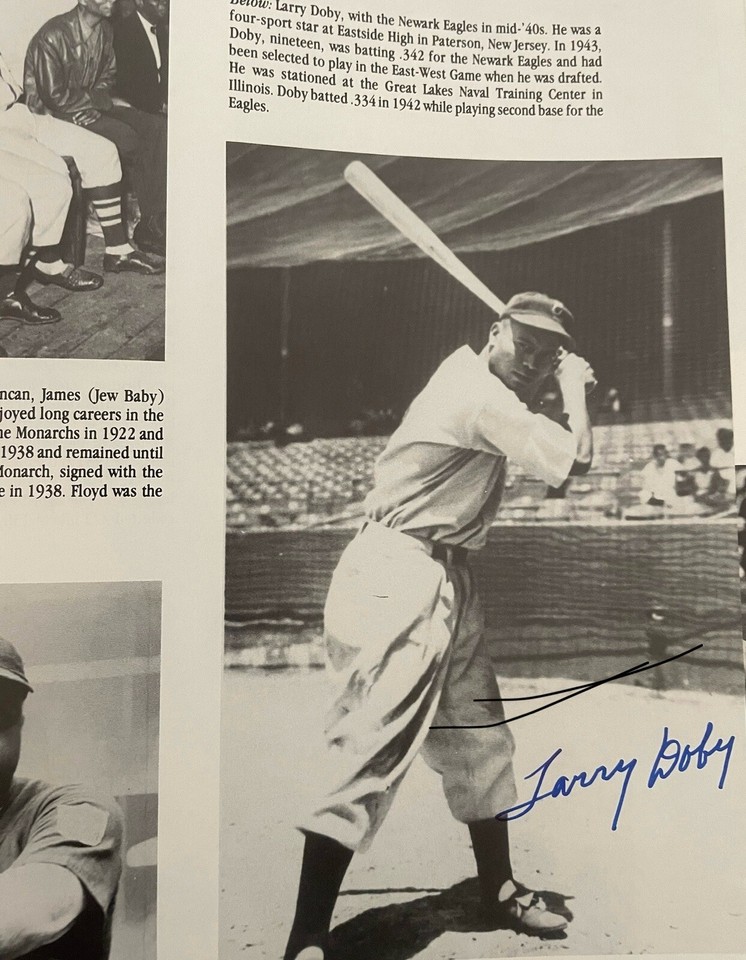 Negro Leagues Book Autographed by 62 Willie Mays Hank Aaron Banks Doby Stone | eBay