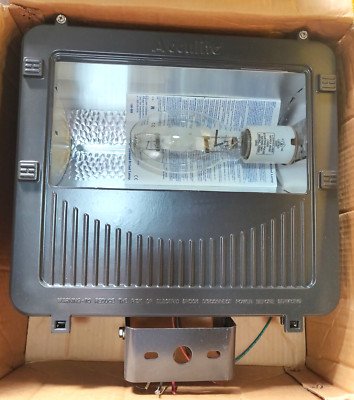 Acculite Accuflood SFL400MH-QT-L High Intensity Discharge Luminaire ...