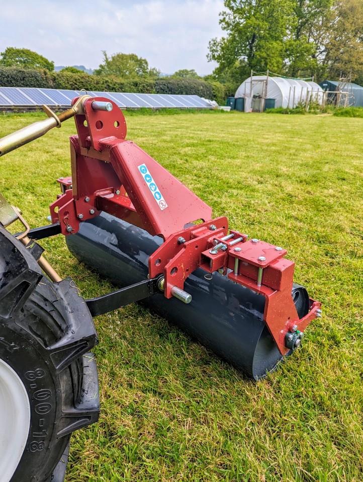 4FT LAND ROLLER TRACTOR ROLLER ATV EQUESTRIAN FIELD PADDOCK MENAGE ...