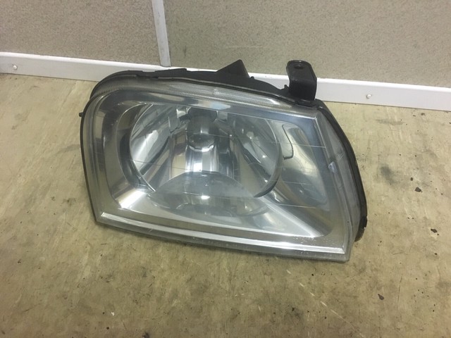 MITSUBISHI L200 K74 Headlight Drivers Side for sale online | eBay