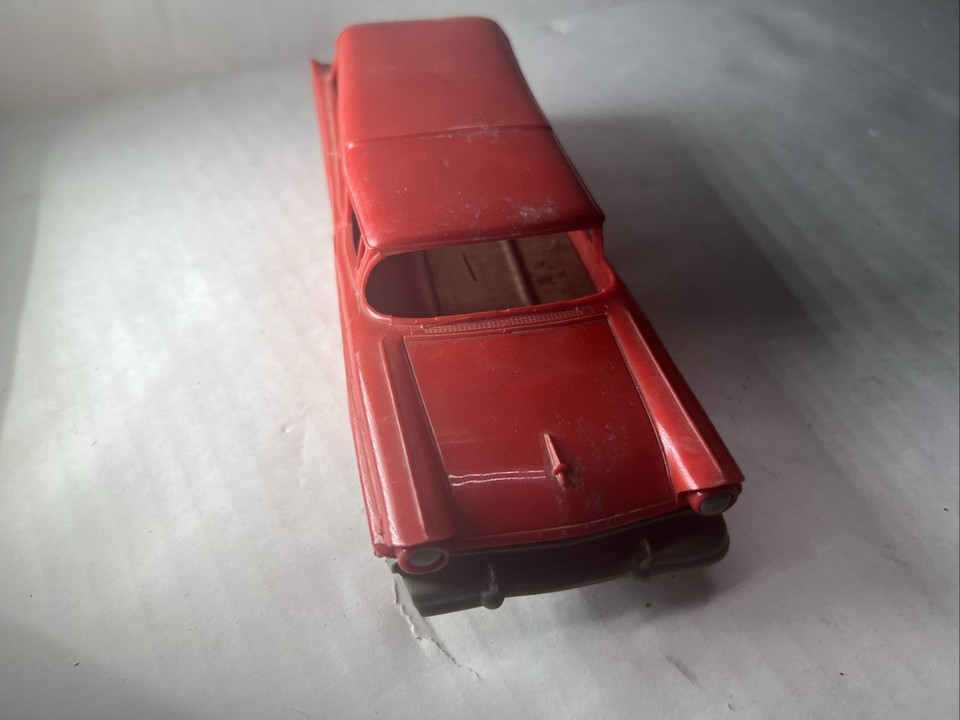 1955-57 Ford Country Sedan Wagon Promo Red Plastic Friction Car | eBay