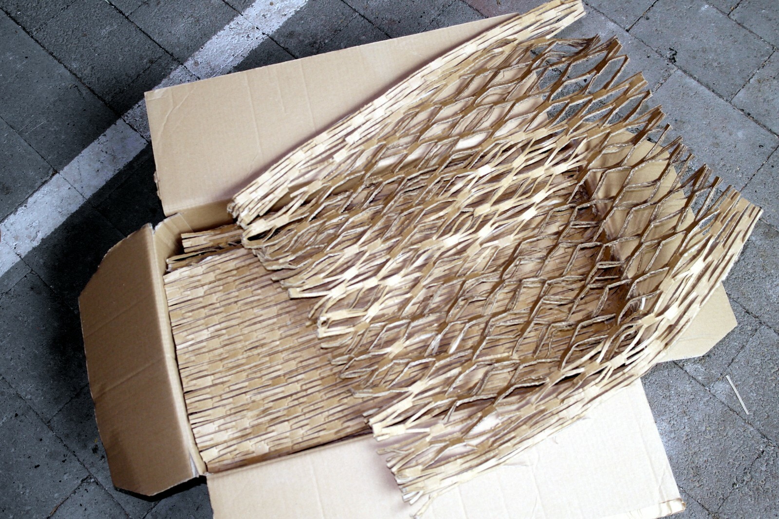 5 Kilogramm Pappe Verpackungsmaterial Füllmaterial Polstermaterial ...