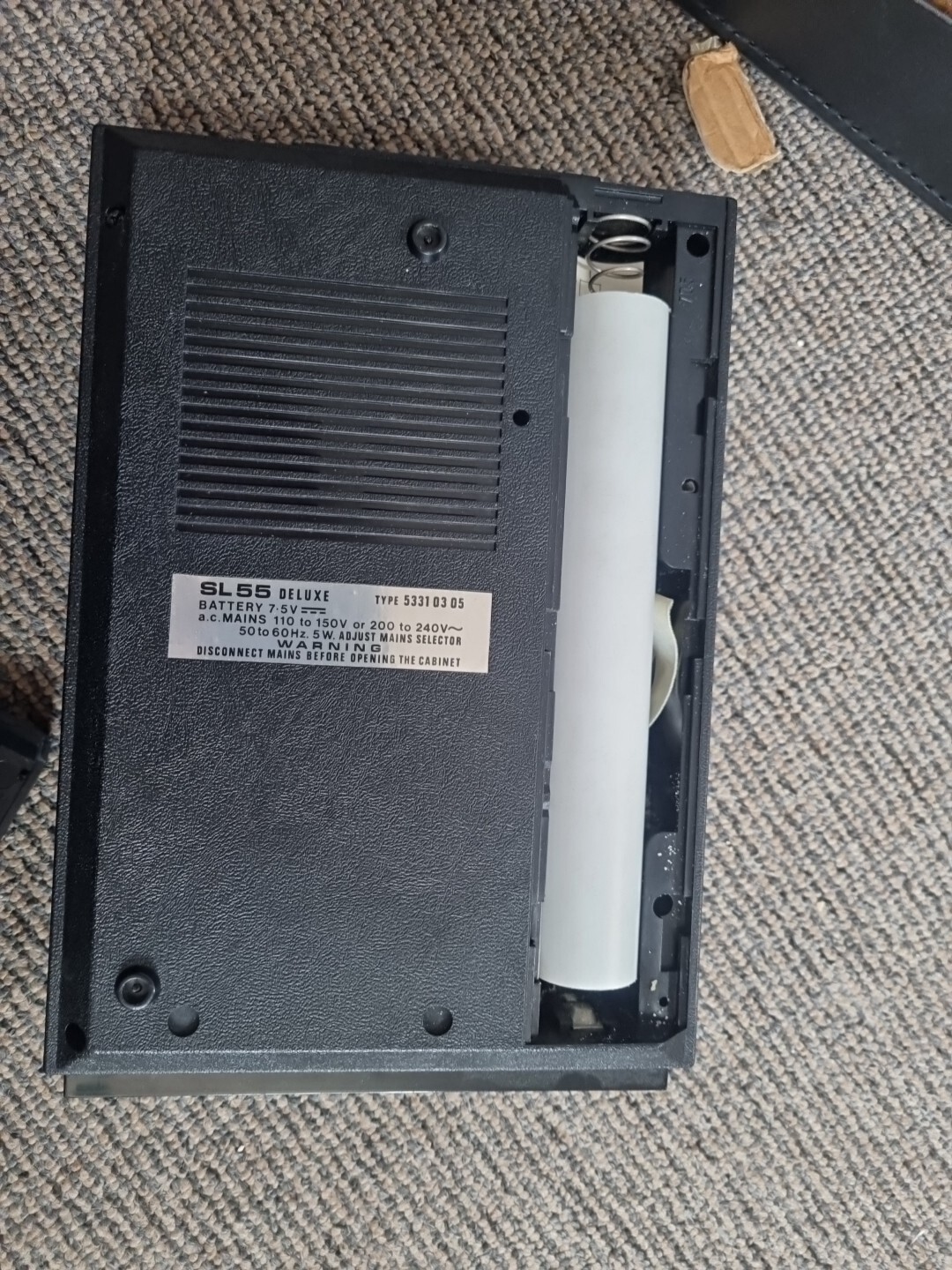 ITT SL55 Automatic De Luxe Cassette Player | Grelly UK