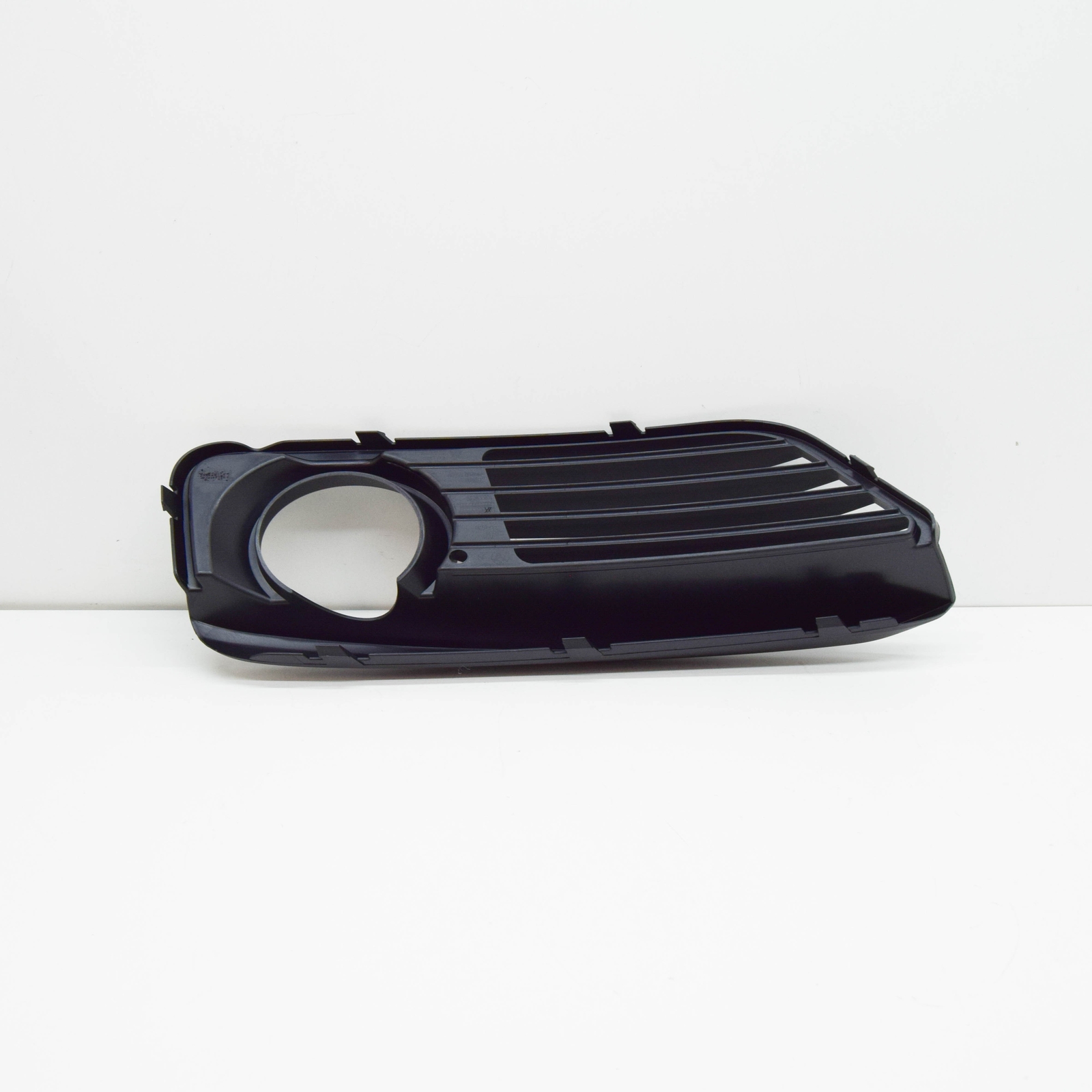 BMW 1 F21 Front Right Bumper Lower Fog Grill 51117371670 7371670 NEW ...