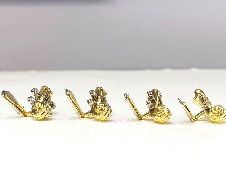 18KW-Yellow Gold Deakin & Francis Set of Violin/Chelo Head Cufflinks ...