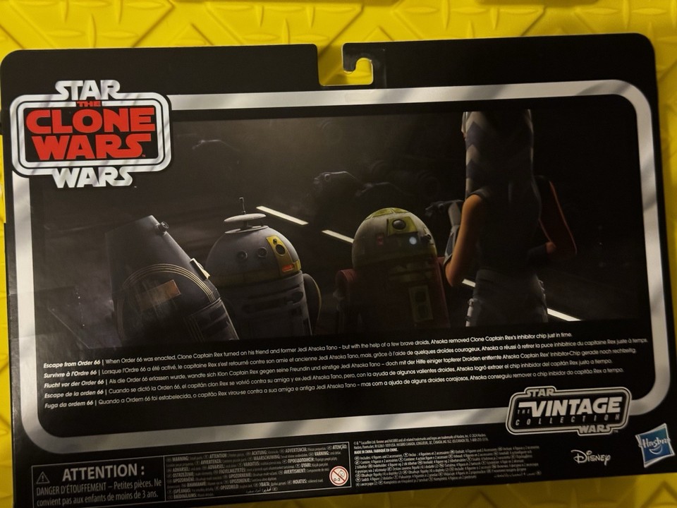 Star Wars Vintage Clone Wars Escape Order 66 Ahsoka Tano R7-A7 CH-33P ...