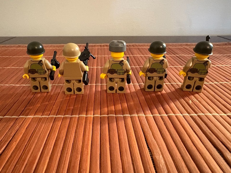 Brickmania WW2 Russian Soldier Minifigures with Brickarms Lot | eBay