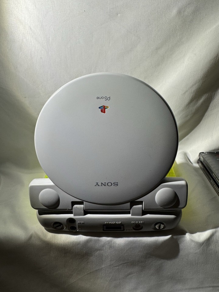 Custom Extreme Green PSone Console w/ OEM LCD Screen & Controller ...