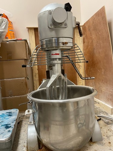 Omcan SP200A 20Qt Planetary Dough Mixer with Guard and 2 Attachments | eBay