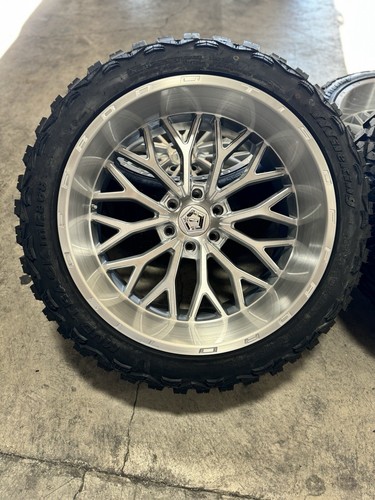 22x12 TIS 565BSM WHEELS RIMS 33" MT TIRES RAM 2500 3500 CHEVY GMC HD ...