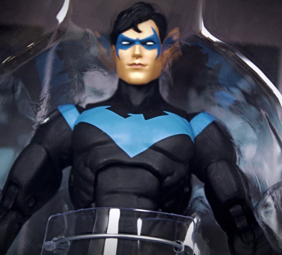 DC Essentials - Nightwing 7" Figure (DC Collectibles 2019) Batman Robin ...