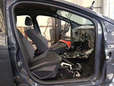 1750005 guarnizione porta per FORD FOCUS III TURNIER 1.6 TDCI 2010 ...