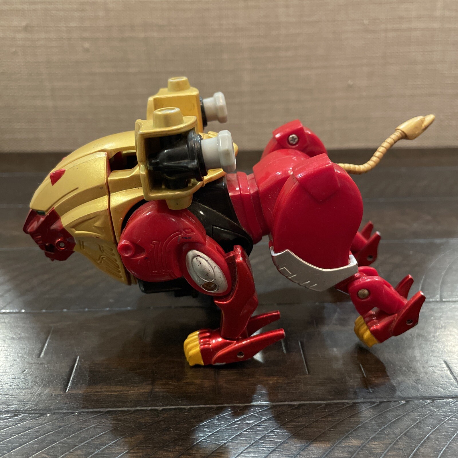 Power Rangers Wild Force Lion Zord
