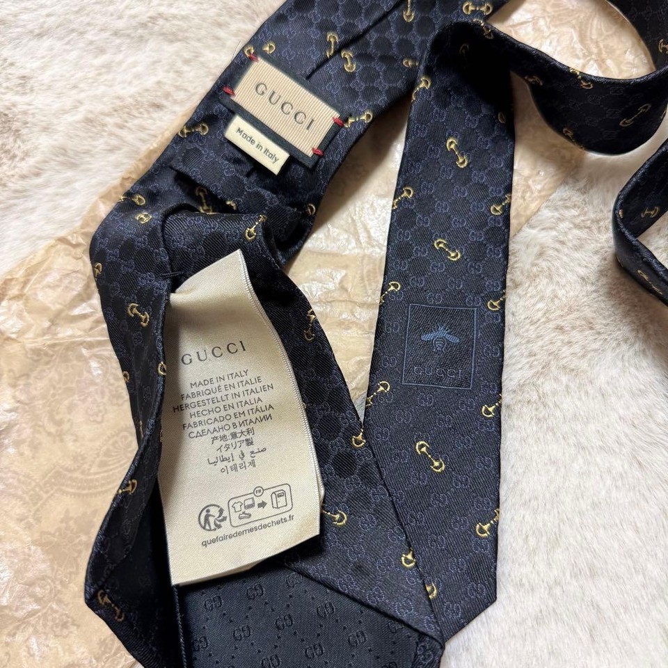 Gucci cravatta nera gialla seta uomo modello Gg logo Italia 126296 | eBay