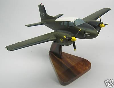 RU-8D Beech L-23 RU-8 Seminole Desktop Kiln Dried Airplane Wood Model ...