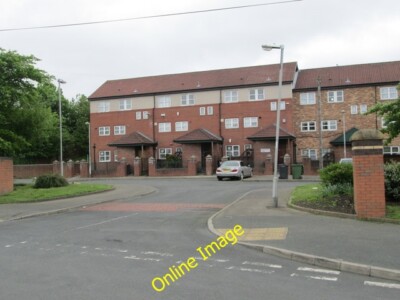 Photo 6x4 Haslewood Place - Haslewood Drive Leeds/SE3034 c2013 | eBay