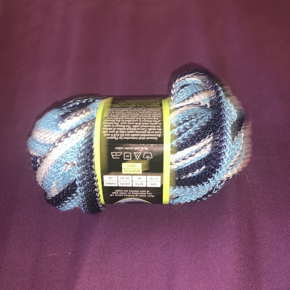 NEW SENSATIONS FLOUNCE RUFFLE YARN Navy/Lt Blue Florence | eBay