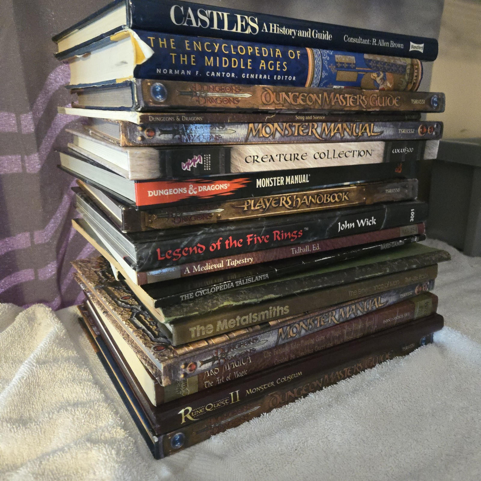 Lot of Dungeons and Dragons/Vintage TTRPG Books | eBay