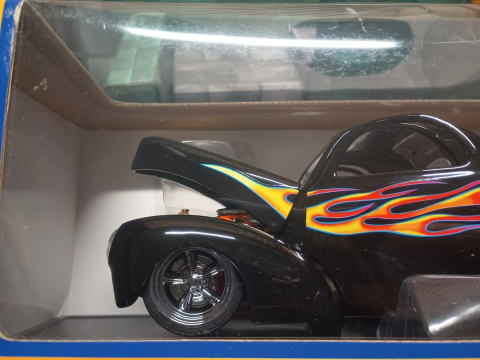 1/18 1941 Willys Coupe Road Signatures Shyne Rodz Black With Flames | eBay