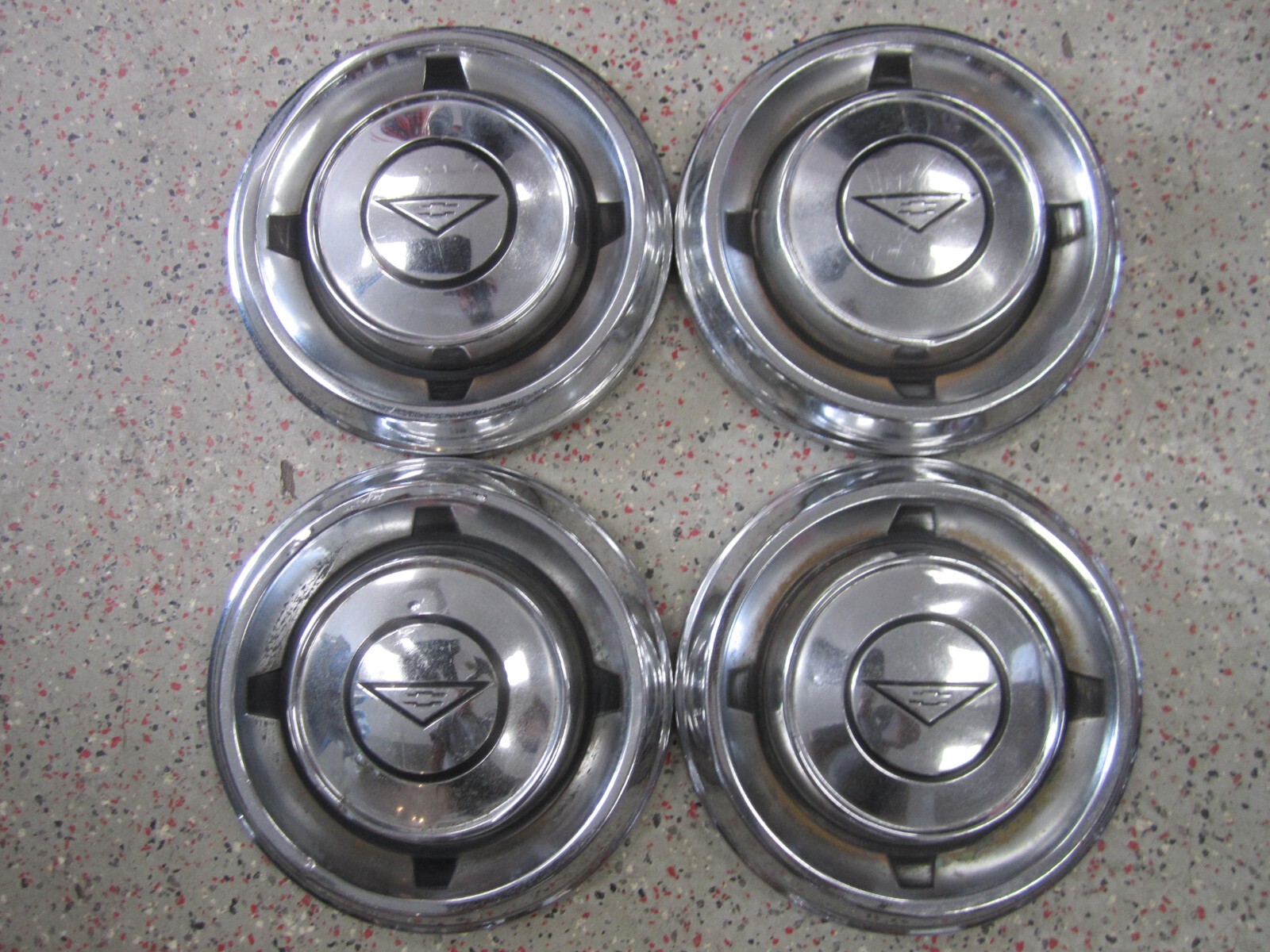 Set (4) OEM 1950s 1960s Chevy SS 409 Corvette Dog Dish Poverty Hubcaps ...