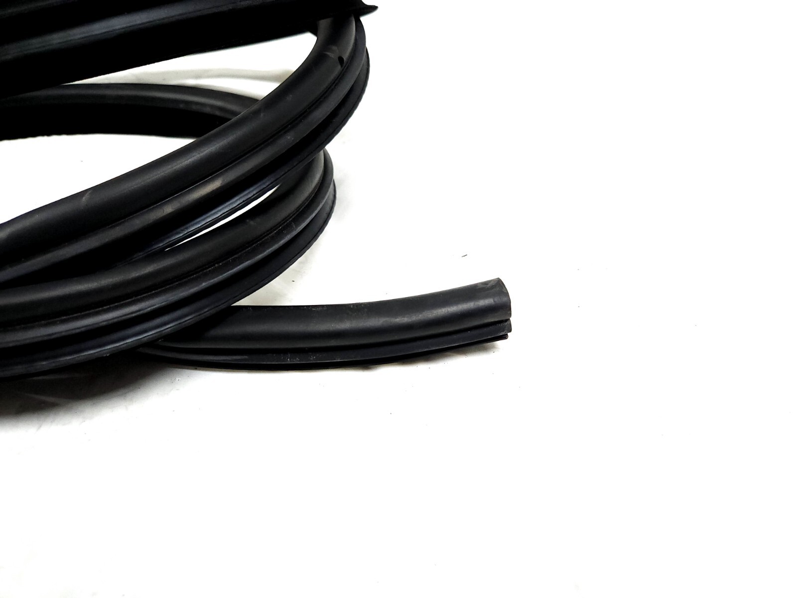 ⭐ 04-10 Bmw E60 5 Series Rear Right or Left Door Weatherstrip Gasket ...