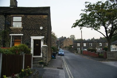 Photo A3 Dinting Lane Glossop This lane climbs out of Dinting Vale ...