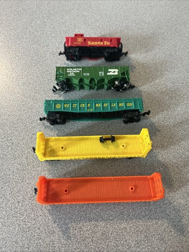 Lot of 5 Vtg 70s N Scale Aurora Cars Caboose Bulkhead Flat Gondola ...