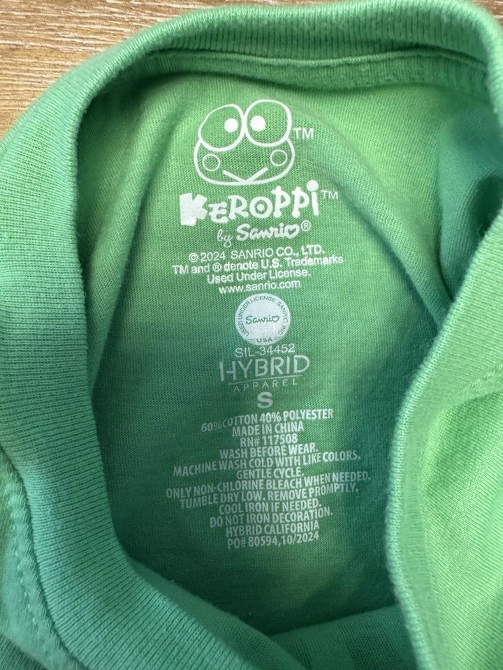Sanrio Keroppi Crop Tee Glitter Print Women’s Small Green | eBay