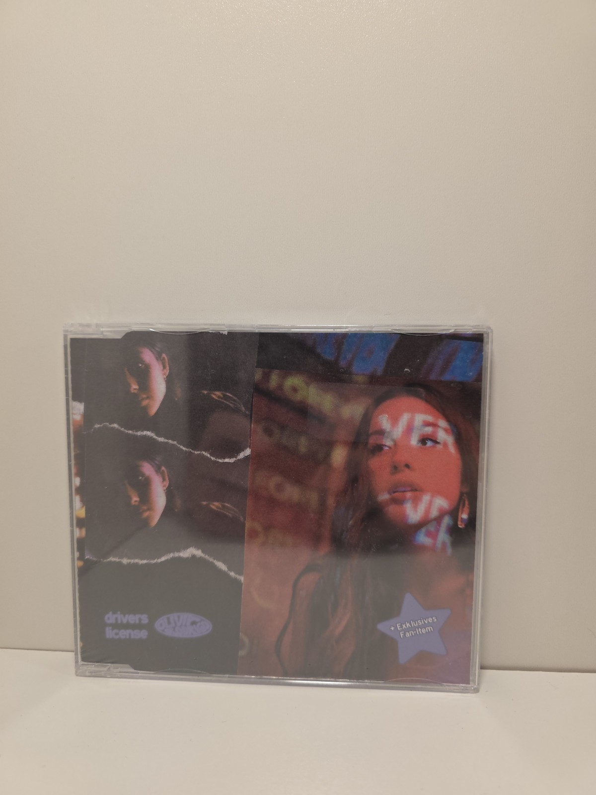 Olivia Rodrigo Drivers License Rare CD - Entertainment Memorabilia
