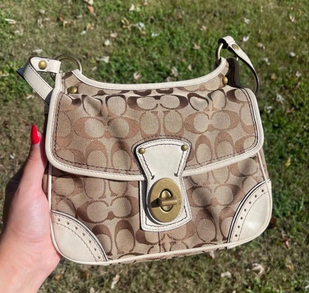 Coach LEGACY Turnlock Crossbody Bag or Shoulder Ergo … - Gem