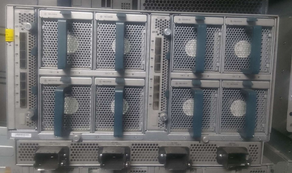 Cisco N20-C6508 UCS 5108 Blade Server Chassis With 4xPSU / 8xFAN / 2x ...