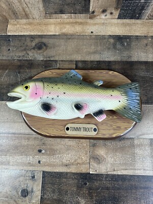 Animated Tommy Trout Singing Fish Wall Hanging or Table Sitting Sings ...