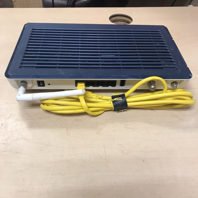 Ubee Interactive Corp DDW3611 Wireless Cable Modem Gateway & AC Power ...