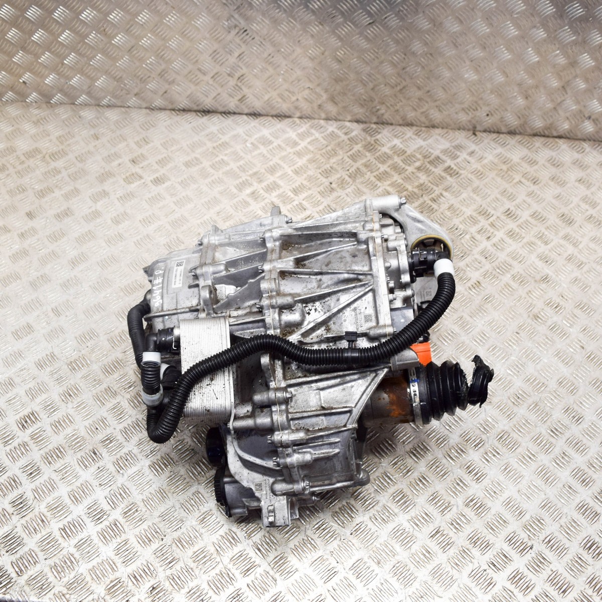 Tesla Engine V8 Tesla Model S Now Has Working Computers And A New