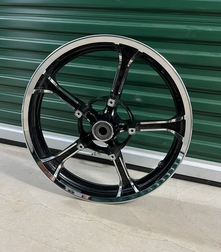 OEM Harley-Davidson CVO Limited Touring Front Chrome & Black Wheel 2009 ...