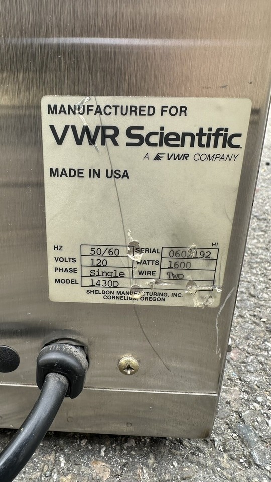 VWR Scientific 1430-D Vacuum Oven 1.7 Cu Ft with vacuum pump Trivac ...