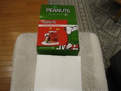 Dept 56 Peanuts Snoopy and Woodstock Getting Ready For Christmas 2011 ...