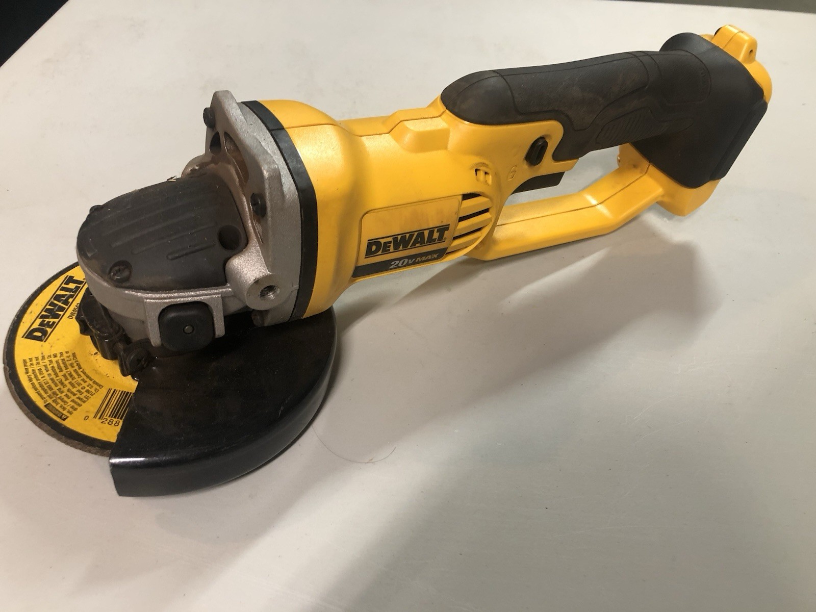 DEWALT DCG412 4-1/2” 20V Cordless Angle Grinder - Tool Only (No battery ...