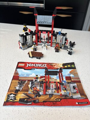LEGO NINJAGO: Kryptarium Prison Breakout (70591) 100% complete with ...