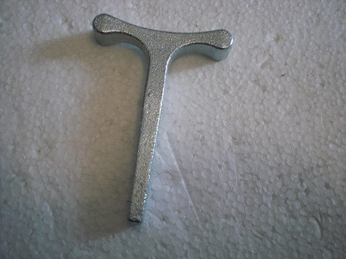COACH KEY , TRIUMPH TR2 TR3 TR3A DZUS FASTNER TOOL AFTERMARKET , JAGUAR ...