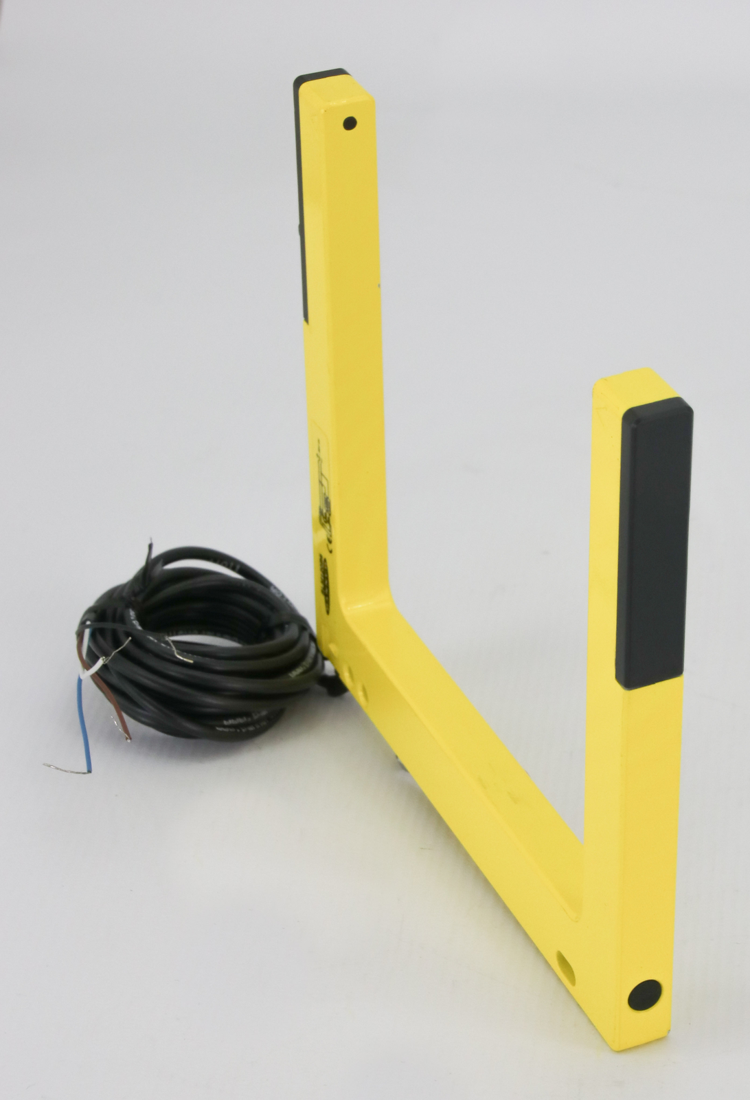 12010 BANNER SLM SERIES ULTRASONIC SLOT SENSOR (NEW) SLM120B6 for sale ...