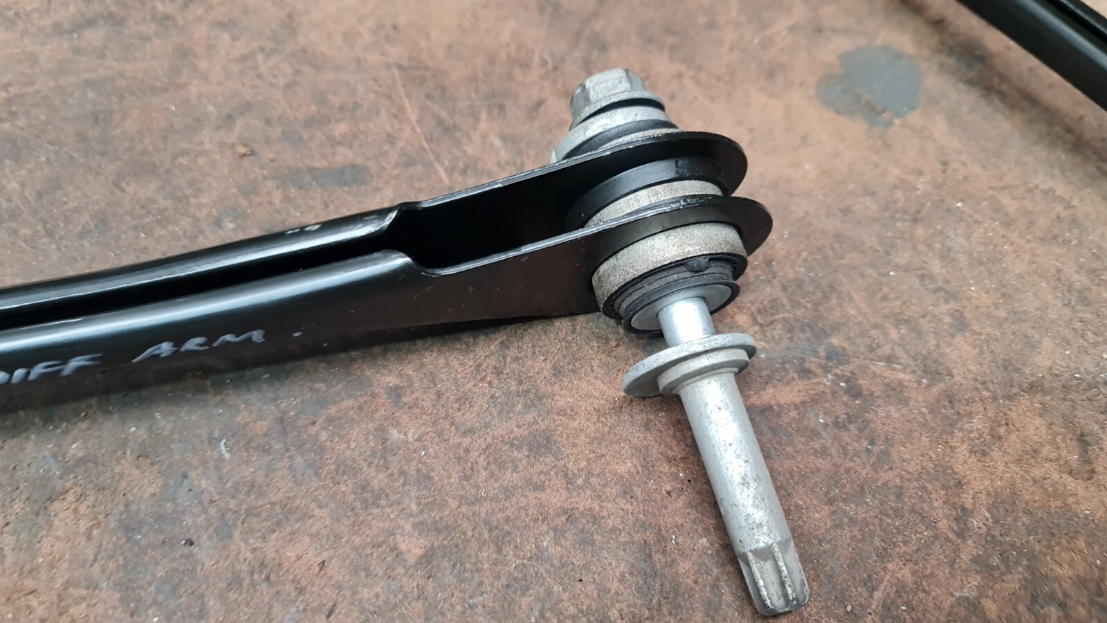 BMW 328 M 2013 MODEL LEFT HAND REAR LOWER INTERMEDIATE CONTROL DIFF ARM ...