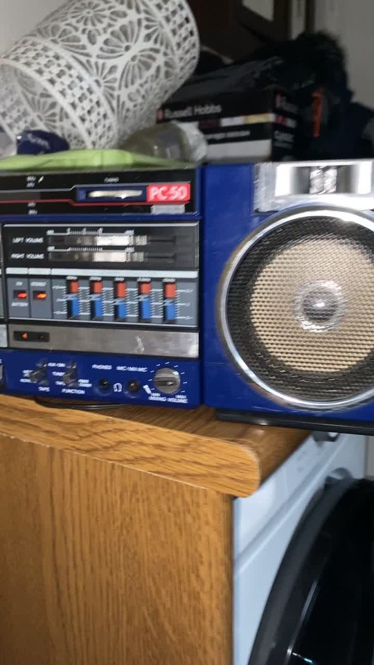 JVC 4band Portable Component Stereo System - 1980 Detachable Speakers ...