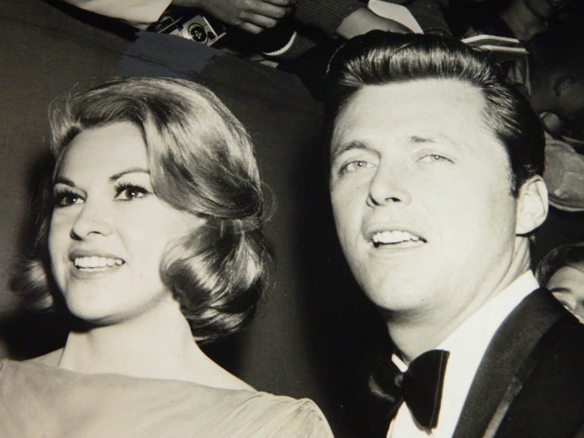 Edd Byrnes Married Grease And 77 Sunset Strip Star Edd Byrnes Dies At