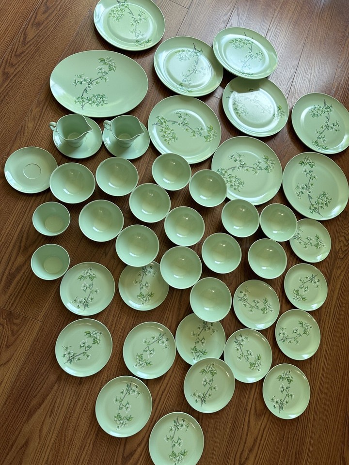 Vintage Boontonware Melamine Somerset Green Dishes Plates Creamer Bowl ...