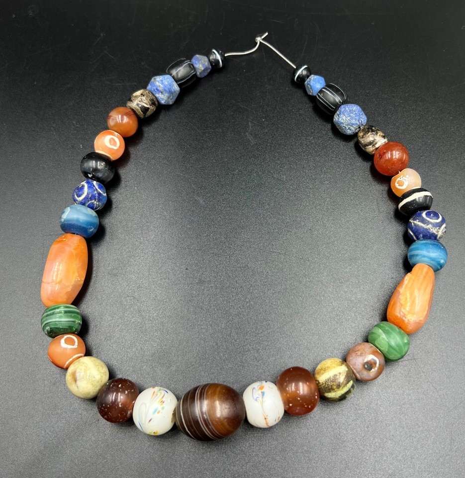 33 Himalayan Nepalese Indo Tibetan Cultures Glass Dzi Agate Lapis Mala ...